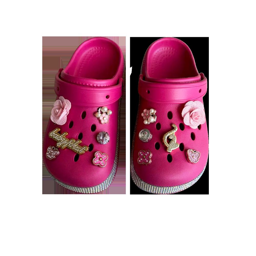 12 pieces Little Girl Charm Clog 12 P/c (11-3) - Store - at ...