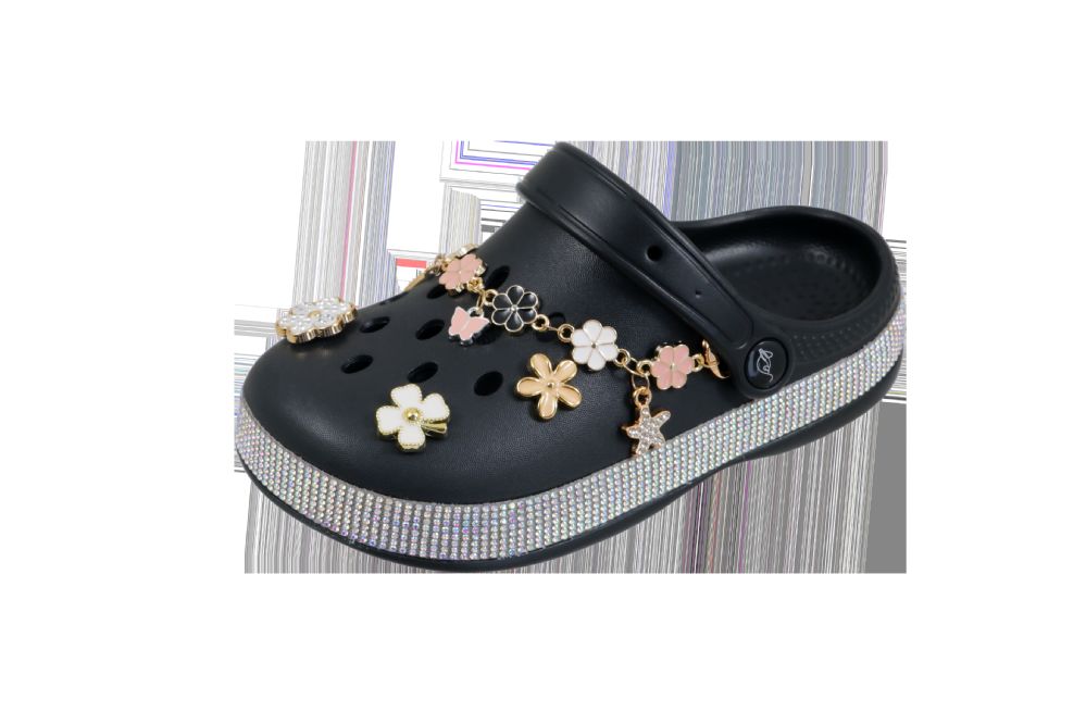 12 pieces Little Girl Charm Clog 12 P/c (11-3) - Store - at ...